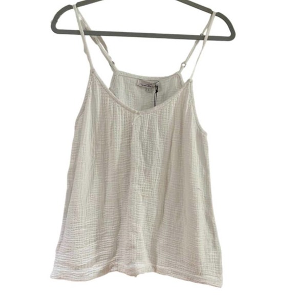 Red Haute | Tops | Red Haute White Boho Chic Loose Fit Tank Top Large ...